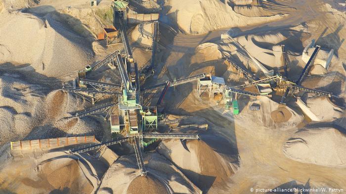 Unregulated sand mining can cause problems - DredgeWire : DredgeWire