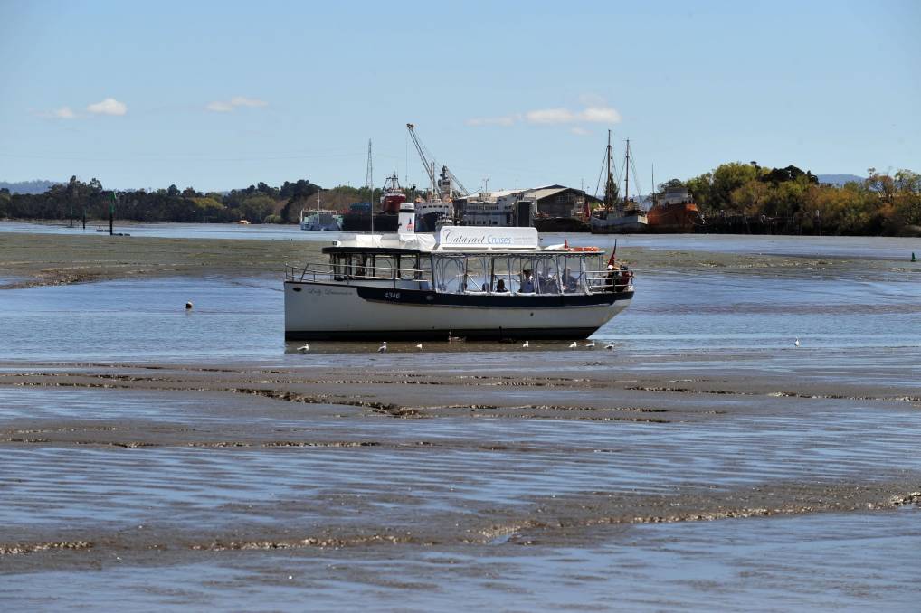 Peter Gutwein promises a dredging program for kanamaluka/Tamar estuary ...