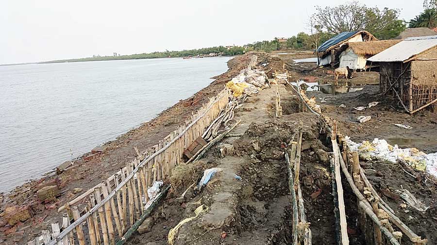 Irrigation dept faces daunting task of repairing embankments before ...
