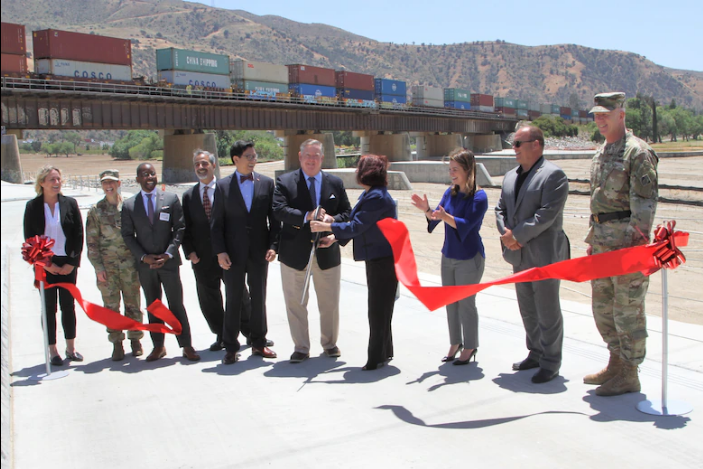 Corps marks completion of $100-million bridge pier protection project ...