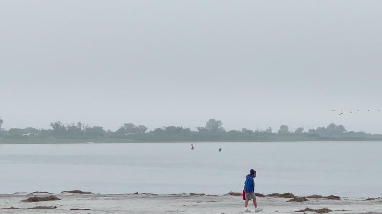 Schumer urges expedited dredging of Jones Beach Inlet - DredgeWire ...