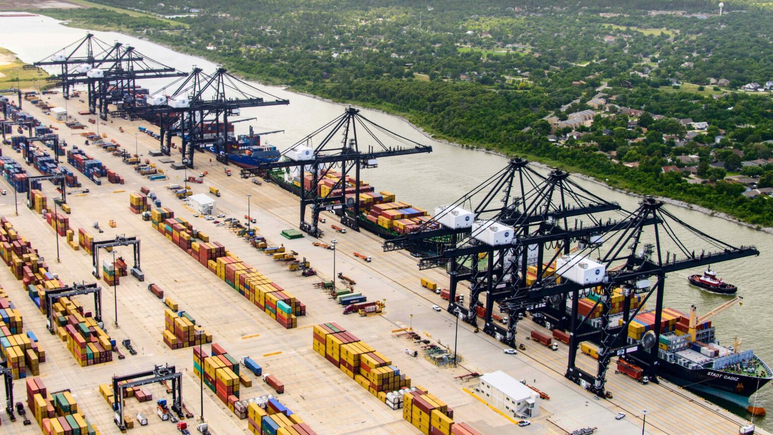 Port of Houston Awards $99 million for Port Expansion - DredgeWire ...