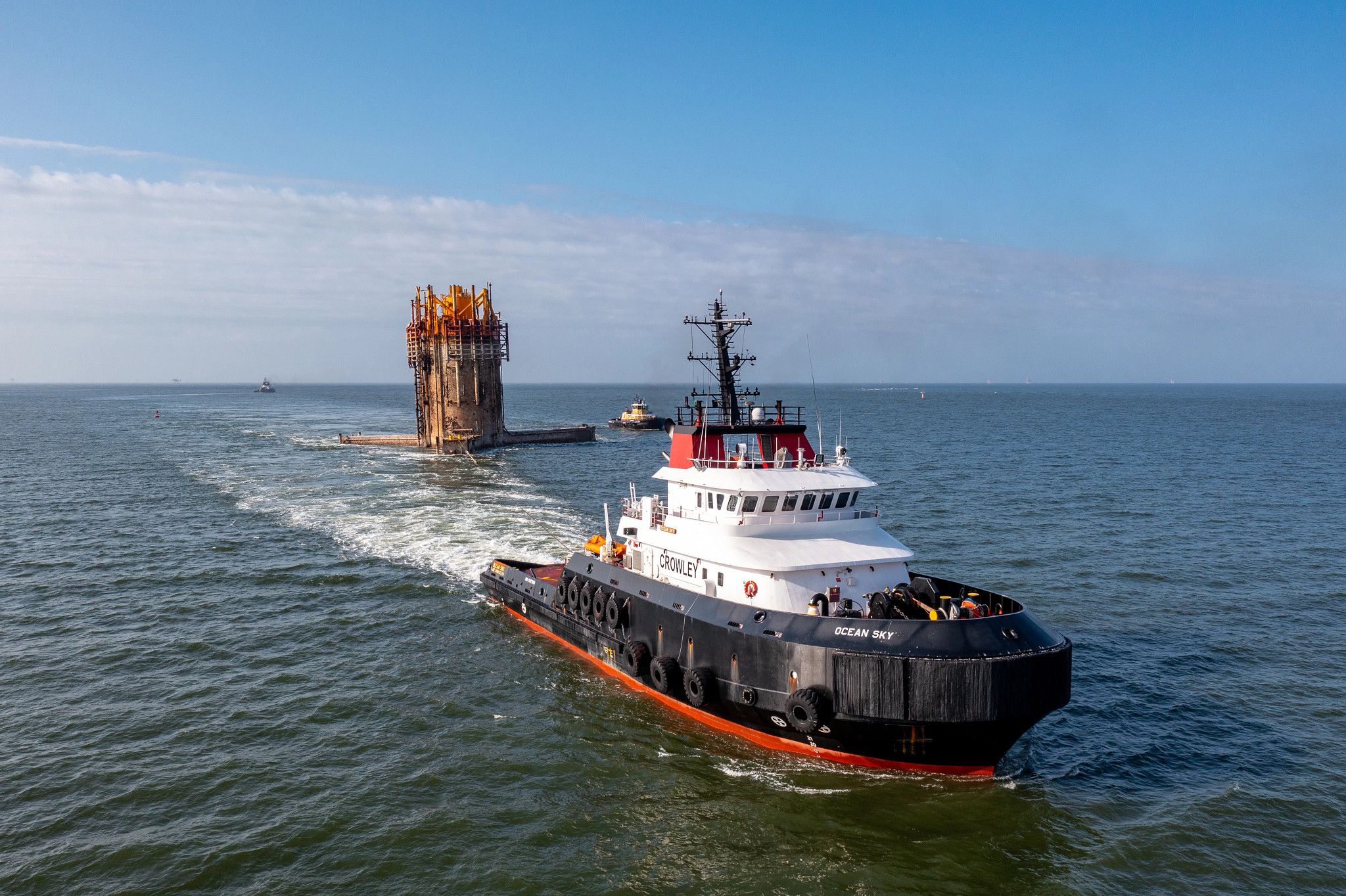 Crowley tugs assist in TLP decommissioning - DredgeWire : DredgeWire