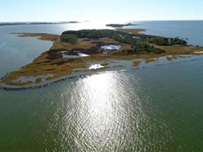 Maryland to bring back two vanishing islands through dredging ...