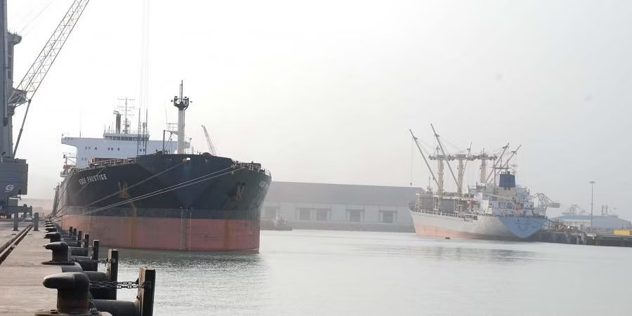 Container terminal at Gangavaram Port to be ready by 2023 - DredgeWire ...