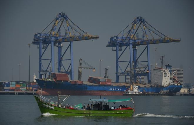 India to increase draft depth at Cochin Port to increase trans-shipment ...