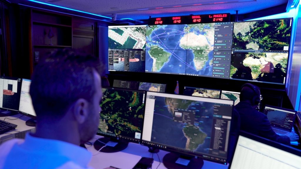 CSM takes vessel twinning to a new and totally SMART level - DredgeWire ...