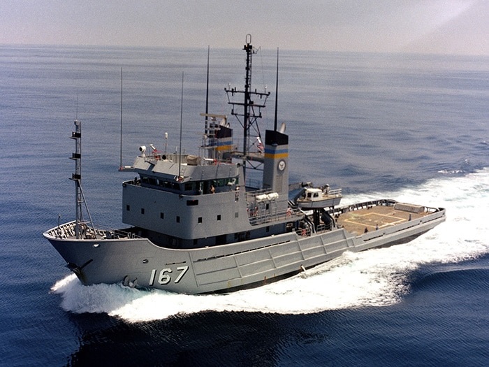 Lyon Shipyard wins $13.4 million Navy contract - DredgeWire : DredgeWire