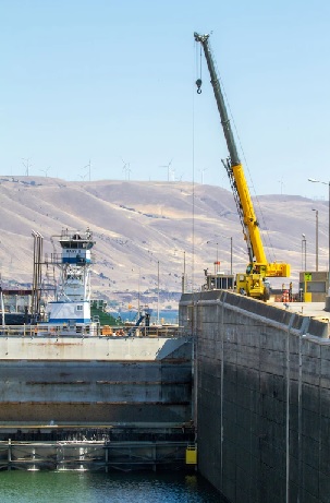 Commerce flows normally after Army engineers repair John Day Lock ...