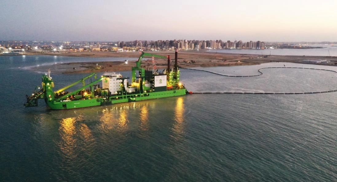 Royal IHC: Spartacus nominated for KNVTS Ship of the Year - DredgeWire ...