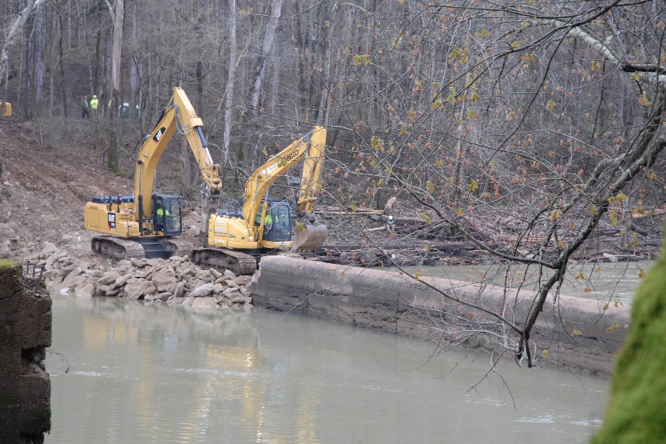 USACE announces emergency removal of remaining portions of Green River ...