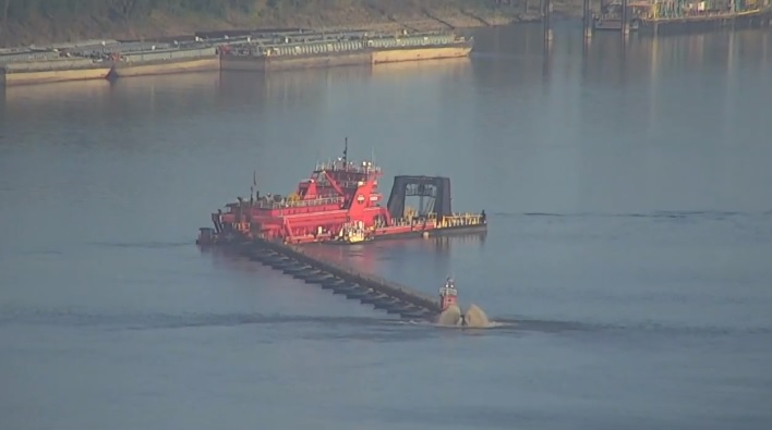 US Army Corps working to dredge Miss. River in Baton Rouge - DredgeWire ...