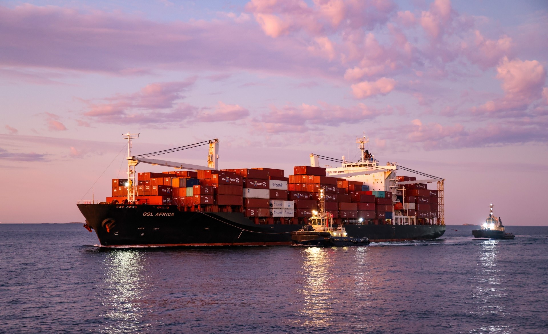 ZIM selects DP World Terminals for new service connecting Western ...