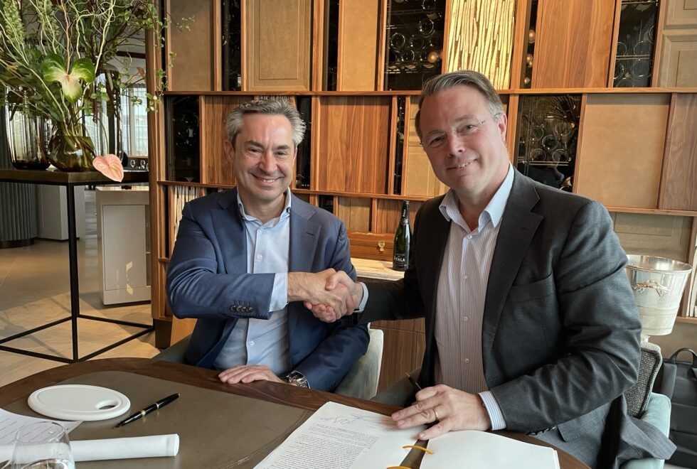 Advario enters the Port of Rotterdam to develop a new, future-focused ...
