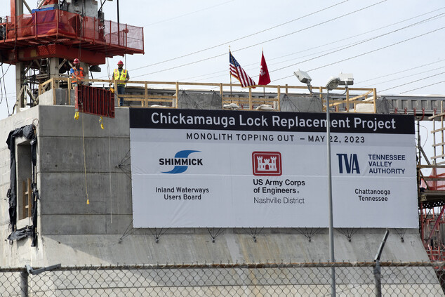 First Concrete Monolith of Tennessee River Navigation Lock Completed ...