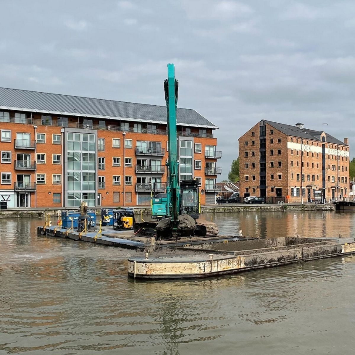 Video of dredging at Gloucester Docks shows scale of massive operation ...