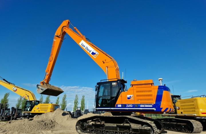 Van Oord, Caterpillar Inc., Pon Equipment and Pon Power collaborate to ...