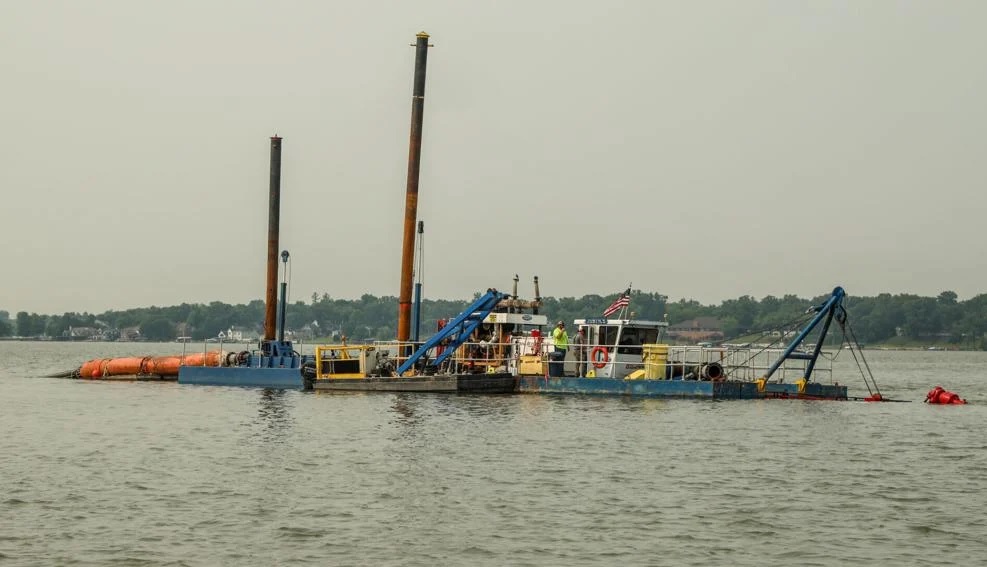 Dredge America starts Cedar Lake dredging project - DredgeWire : DredgeWire