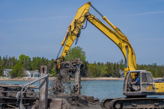 Baileys Harbor Marina Dredged - DredgeWire : DredgeWire