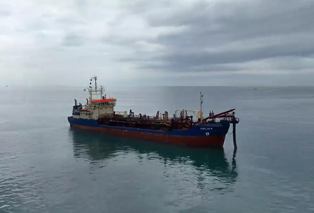 Rohde Nielsen completes La Pineda Beach dredging - DredgeWire : DredgeWire