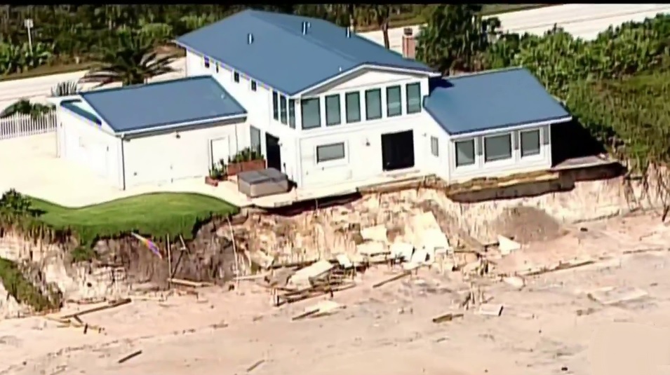 Vilano Beach to begin setting up for renourishment project - DredgeWire : DredgeWire