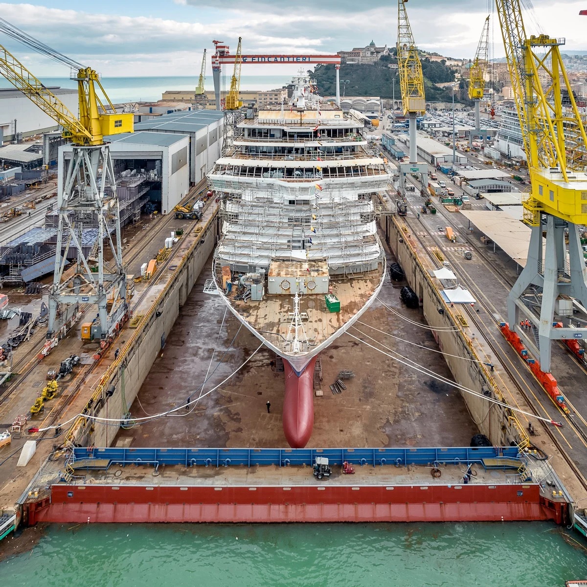 Fincantieri signs a EUR 800 million facility agreement - DredgeWire ...