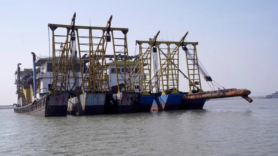 Six bn tonnes of sand extracted from world's oceans each year: UN ...