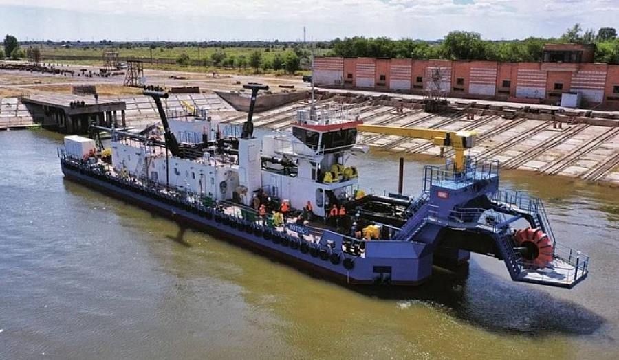 Versatile Sand Dredger Delivered To Russian Inland Waterway Authority ...