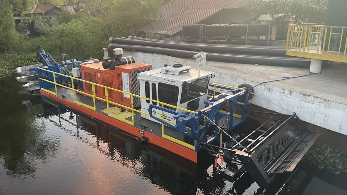 DPWH Acquires IMS Versi-Dredge with Patented WeedMaster - DredgeWire ...