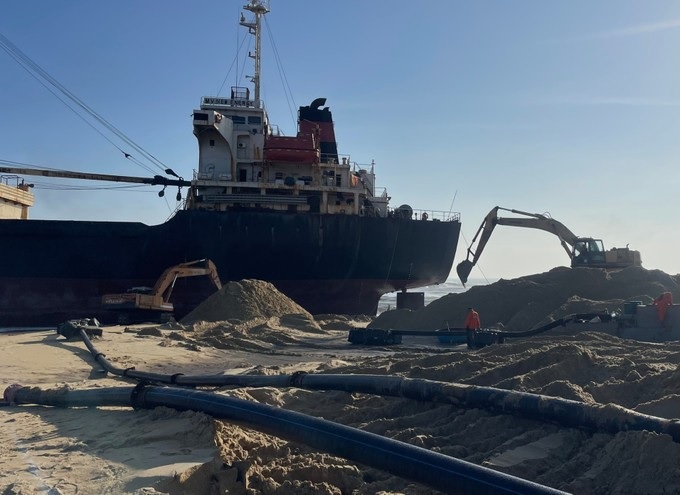 Dredge sand carried out to save cargo ship stuck on coast - DredgeWire ...