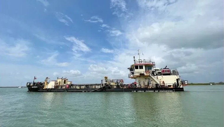 USACE Murden Starts Dredging St. Lucie Inlet/Okeechobee/Intercoastal ...