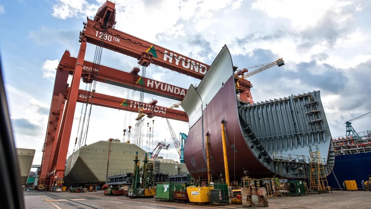 IRISL Signs $86 Million Contracts to Boost Its Shipping Fleet and Local ...