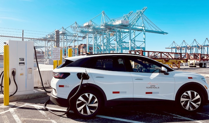 Pier 400 Los Angeles Accelerates Sustainability with Terminal Fleet ...