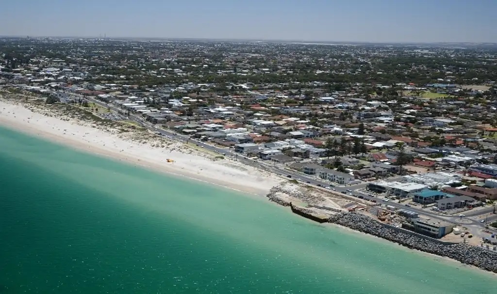 Sand boost to preserve Adelaide beaches - DredgeWire : DredgeWire