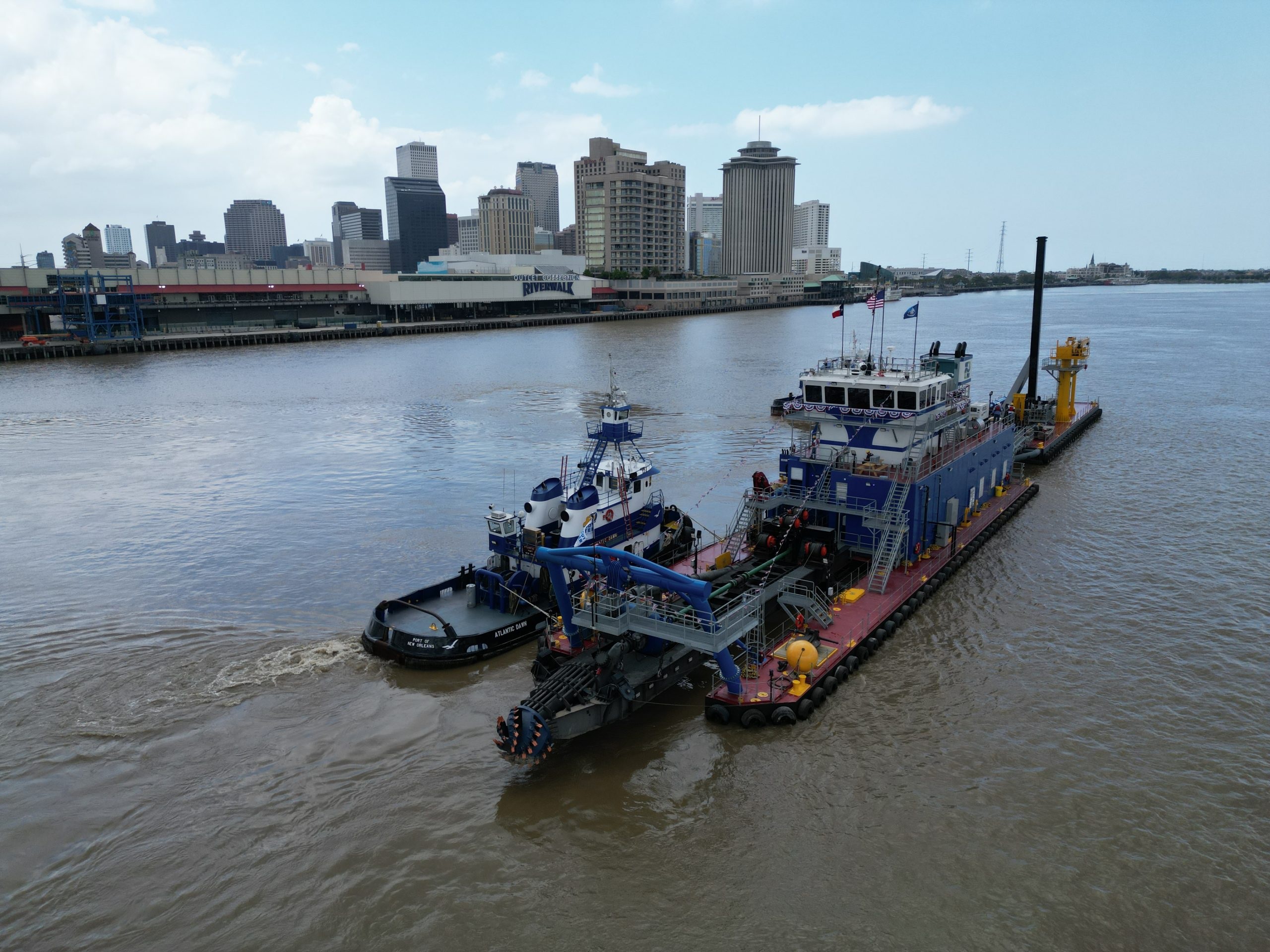 Muddy Water Dredging Christens ‘Vaneta Marie,’ a Custom-Built State-of ...