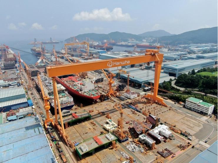 Hanwha Ocean expands offshore construction presence - DredgeWire ...
