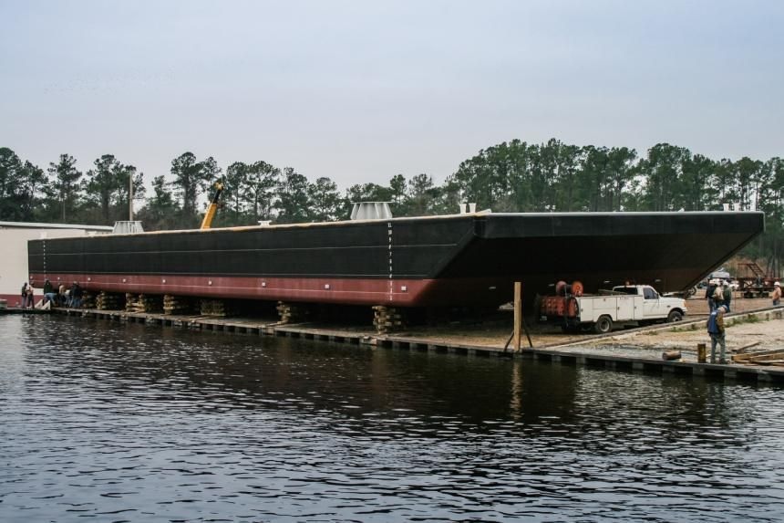 Seapath Orders Six Deck Barges From Florida Builder - DredgeWire ...