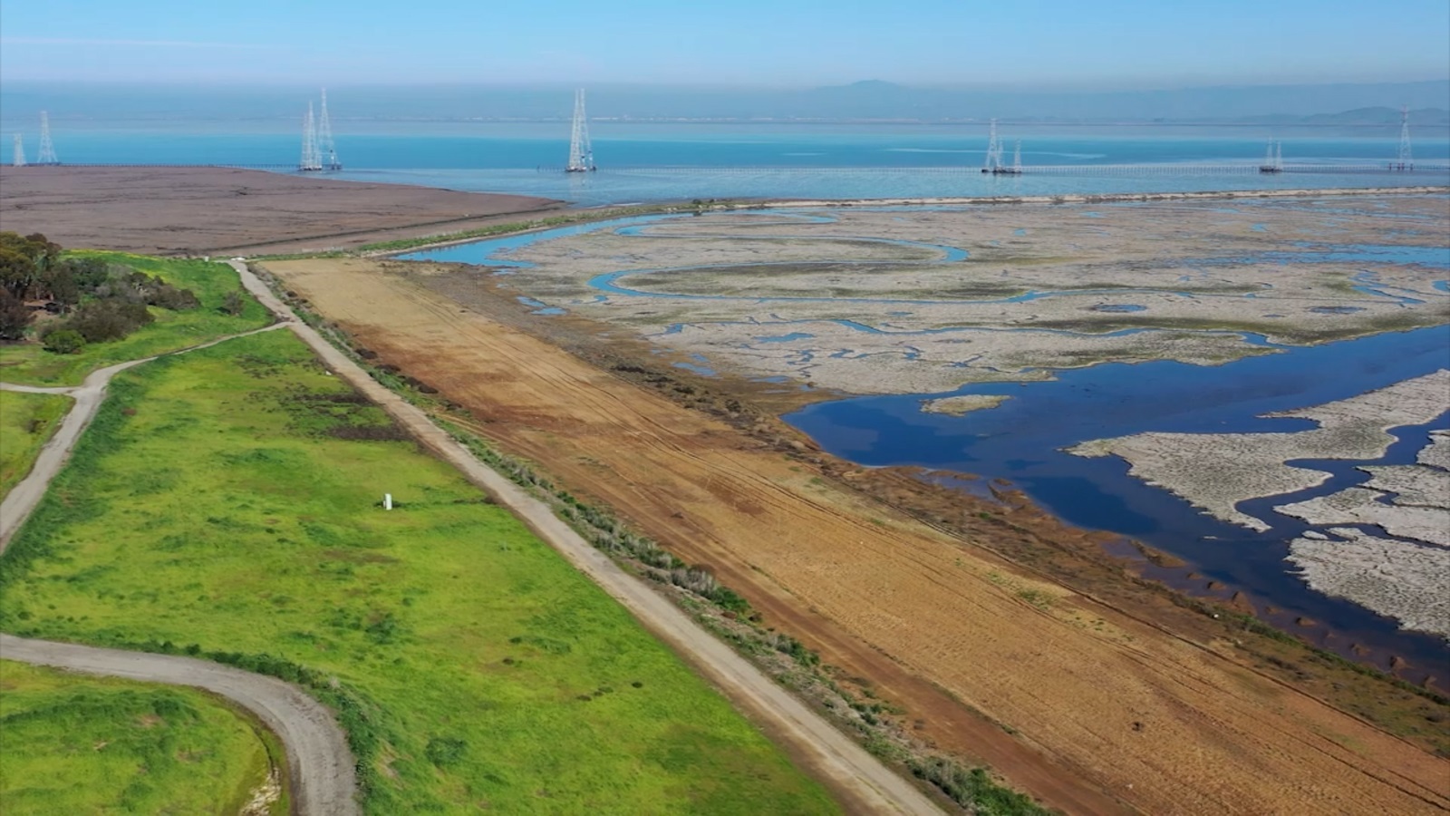 Here's how horizontal levees protect shoreline projects in San ...