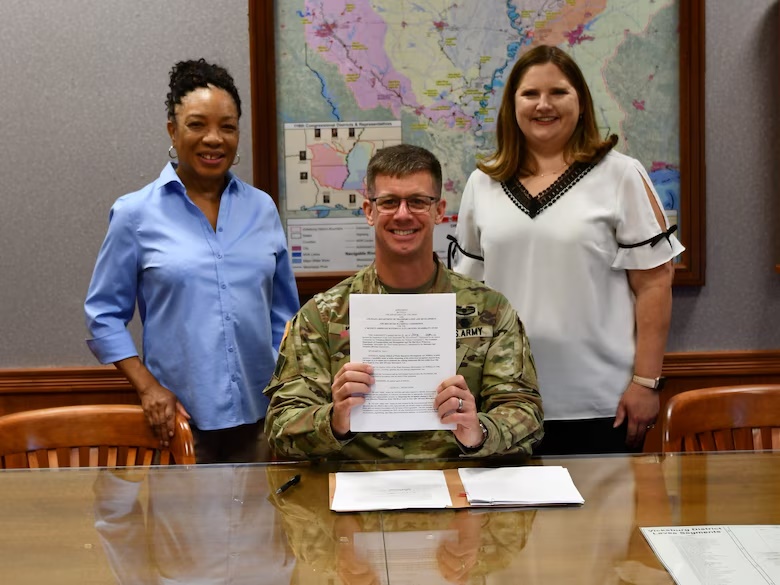 Corps signs agreement with Louisiana Department of Transportation and ...