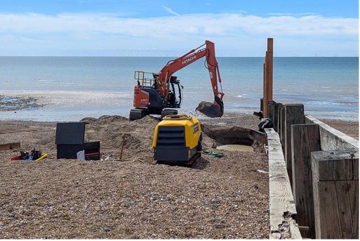 Worthing Beach repair works explained - DredgeWire : DredgeWire