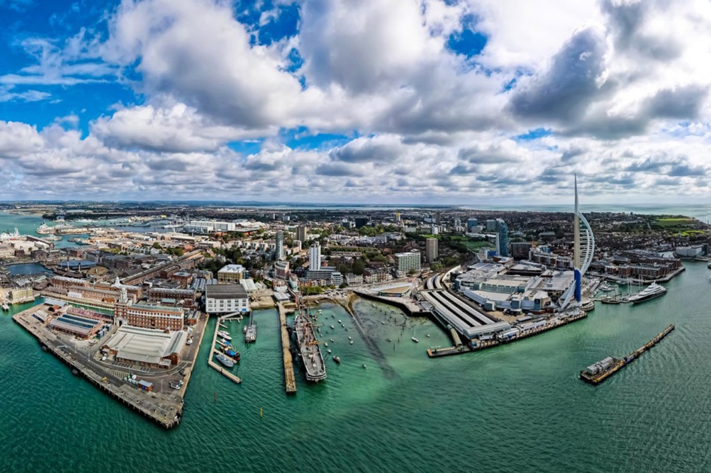Solent Freeport invests £6.7m in six projects - DredgeWire : DredgeWire