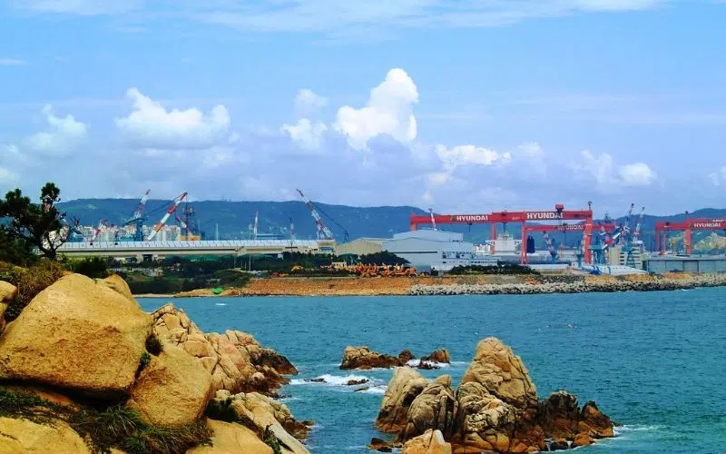 Top 10 Biggest Shipyards In The World - DredgeWire : DredgeWire