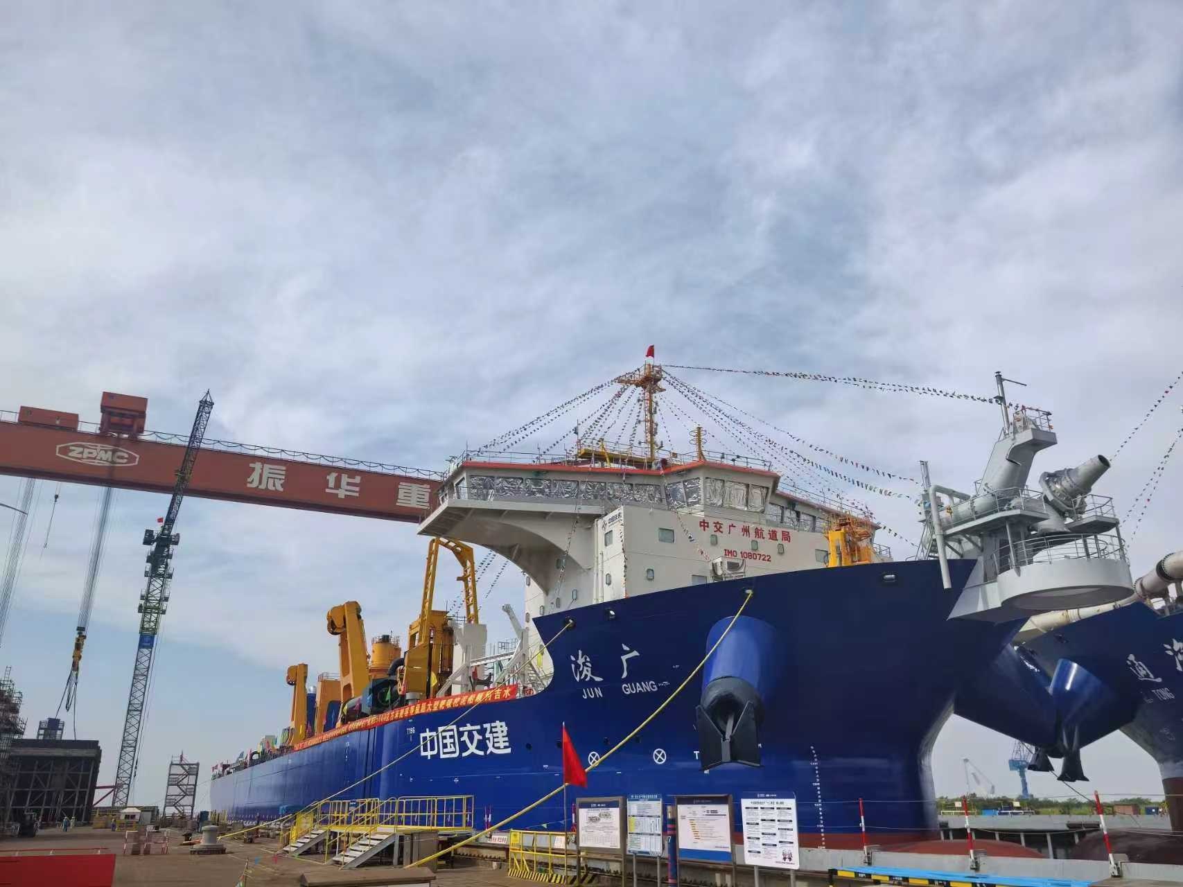 China launches two largest domestically designed dredgers in Asia ...