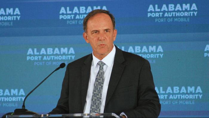 Alabama's Ports New CEO has Experience from Flying into Hurricanes ...