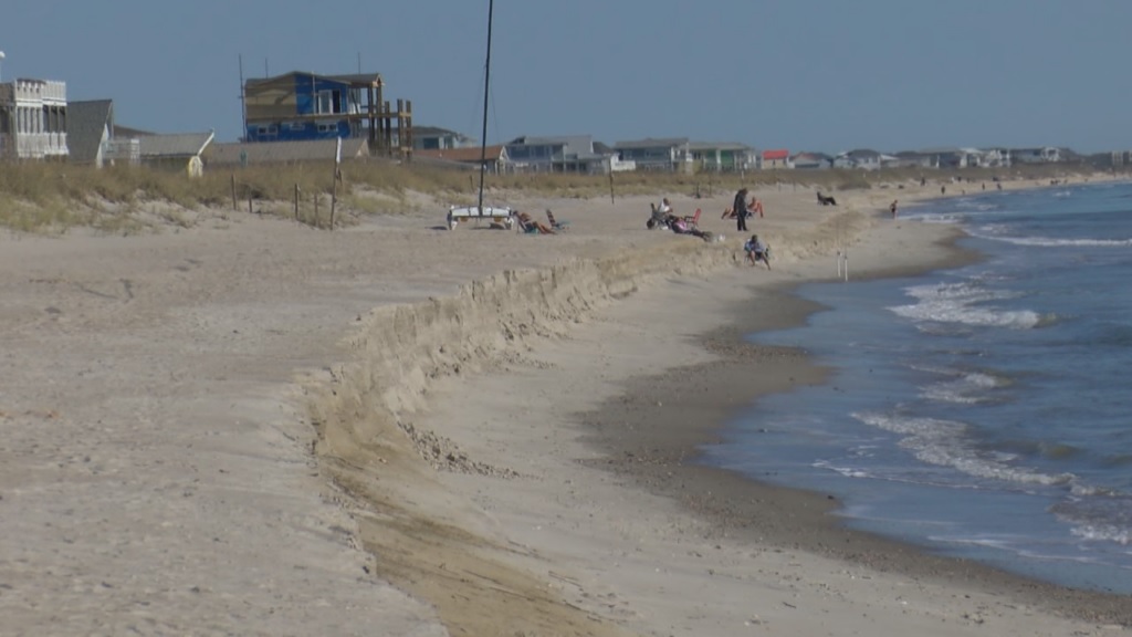 Oak Island beach nourishment project by Weeks is underway - DredgeWire ...