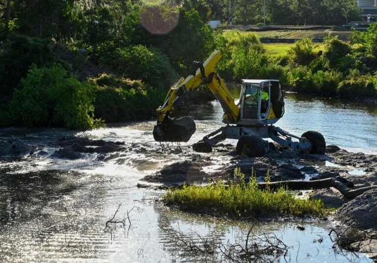 Phillippi Creek dredging project to begin this month - DredgeWire ...