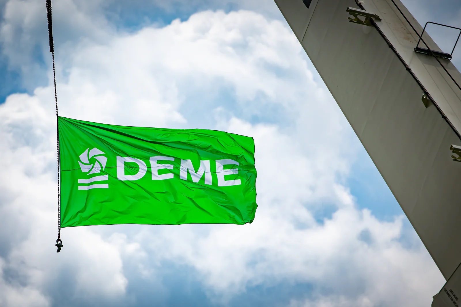 DEME reports record profit as offshore energy boosts results ...