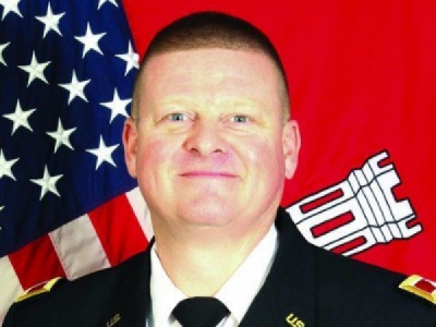 Sizemore Takes Command of St. Louis District Corps of Engineers ...