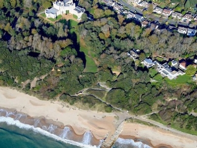 Work to Repair Highcliffe Zig Zag Finally Begins - DredgeWire : DredgeWire