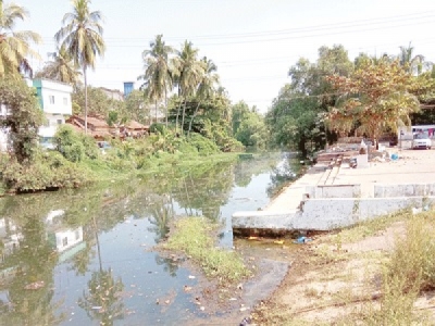 Locals Demand Restoration of Mapusa River on a War Footing (India - Goa ...